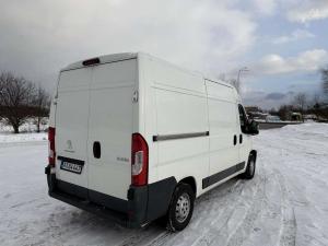 White Peugeot Boxer 2016 in Vilnius, with an engine capacity of 2.00 L and mileage of 257 thousand km for 7550 €, photo 4 on AUTOMOTO.COM.LV