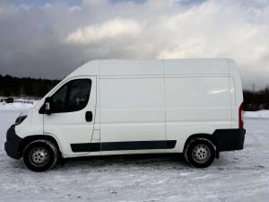 White Peugeot Boxer 2016 in Vilnius, with an engine capacity of 2.00 L and mileage of 257 thousand km for 7550 €, photo 8 on AUTOMOTO.COM.LV