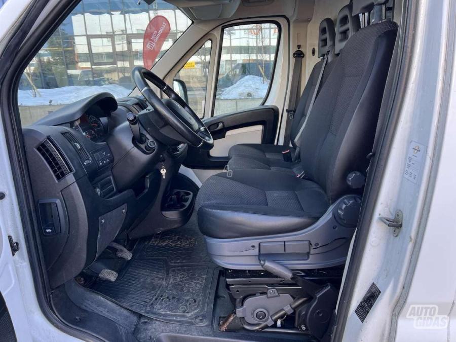 Balts Peugeot Boxer 2016 Panevēža, ar dzinēja tilpumu 2.00 L un nobraukumu 400 tūkst. km par 3900 €, foto 10 vietnē AUTOMOTO.COM.LV
