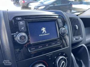 Balts Peugeot Boxer 2016 Panevēža, ar dzinēja tilpumu 2.00 L un nobraukumu 400 tūkst. km par 3900 €, foto 16 vietnē AUTOMOTO.COM.LV