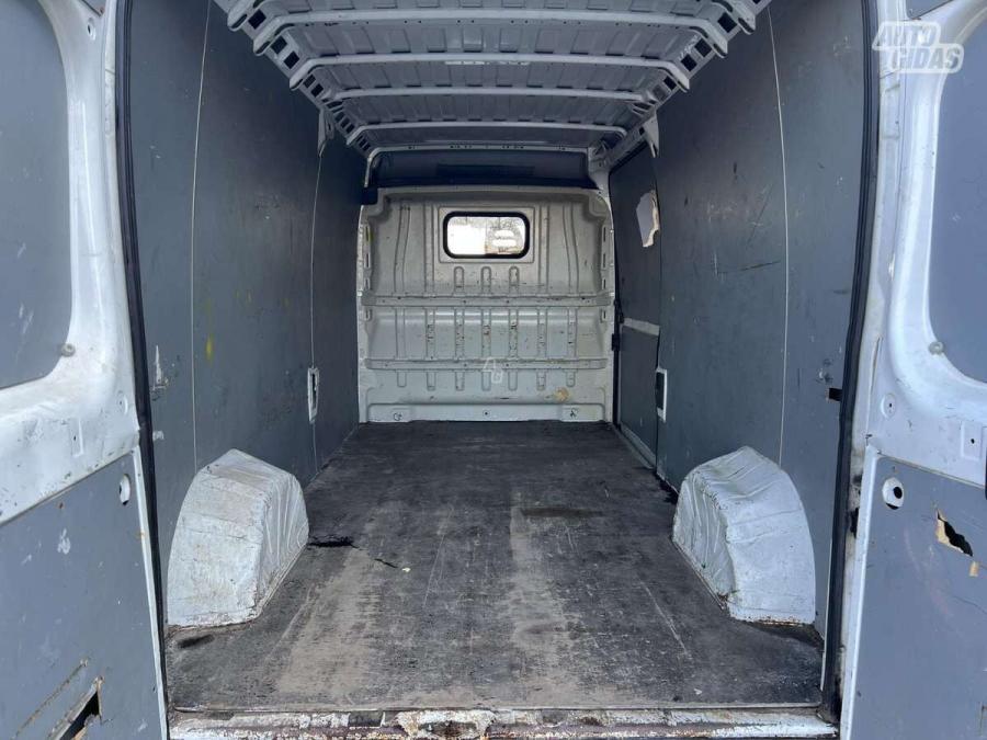 Balts Peugeot Boxer 2016 Panevēža, ar dzinēja tilpumu 2.00 L un nobraukumu 400 tūkst. km par 3900 €, foto 22 vietnē AUTOMOTO.COM.LV