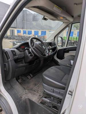 Balts Peugeot Boxer 2016 Klaipėda, ar dzinēja tilpumu 3.00 L un nobraukumu 297 tūkst. km par 4850 €, foto 9 vietnē AUTOMOTO.COM.LV