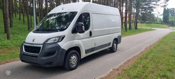 Balts Peugeot Boxer 2016 Tauragė, ar dzinēja tilpumu 2.20 L un nobraukumu 227 tūkst. km par 5300 €, foto 1 vietnē AUTOMOTO.COM.LV
