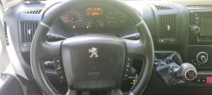 White Peugeot Boxer 2016 in Taurage, with an engine capacity of 2.20 L and mileage of 227 thousand km for 5300 €, photo 10 on AUTOMOTO.COM.LV