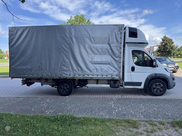 White Peugeot Boxer 2016 in Klaipeda, with an engine capacity of 3.00 L and mileage of 484 thousand km for 5999 €, photo 4 on AUTOMOTO.COM.LV