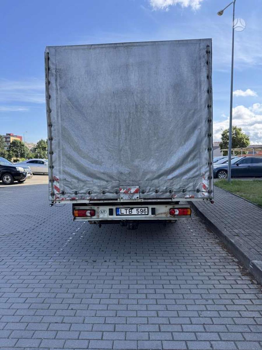 White Peugeot Boxer 2016 in Klaipeda, with an engine capacity of 3.00 L and mileage of 484 thousand km for 5999 €, photo 6 on AUTOMOTO.COM.LV