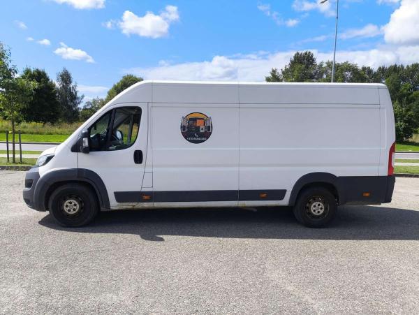 Balts Peugeot Boxer 2016 Viļņa, ar dzinēja tilpumu 2.20 L un nobraukumu 526 tūkst. km par 5000 €, foto 3 vietnē AUTOMOTO.COM.LV