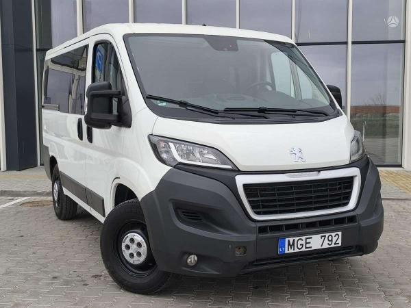 Balts Peugeot Boxer 2016 Viļņa, ar dzinēja tilpumu 2.00 L un nobraukumu 300 tūkst. km par 9700 €, foto 1 vietnē AUTOMOTO.COM.LV