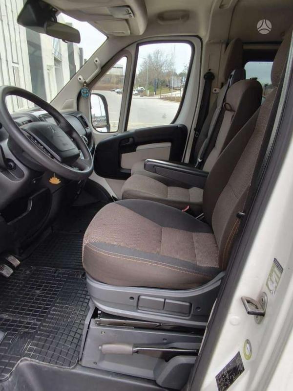 Balts Peugeot Boxer 2016 Viļņa, ar dzinēja tilpumu 2.00 L un nobraukumu 300 tūkst. km par 9700 €, foto 9 vietnē AUTOMOTO.COM.LV