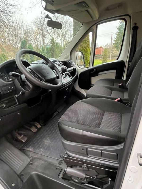 Balts Peugeot Boxer 2017 Skaudvilė, ar dzinēja tilpumu 2.20 L un nobraukumu 343 tūkst. km par 8700 €, foto 11 vietnē AUTOMOTO.COM.LV