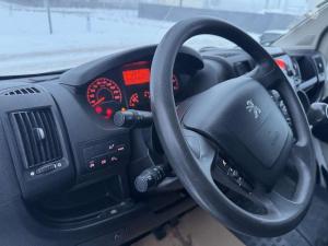 White Peugeot Boxer 2017 in Taurage, with an engine capacity of 2.00 L and mileage of 195 thousand km for 7400 €, photo 11 on AUTOMOTO.COM.LV