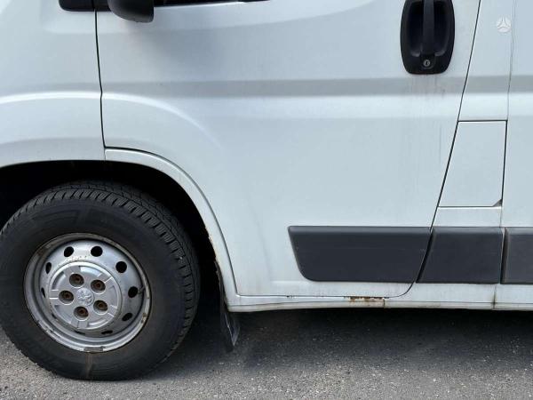 White Peugeot Boxer 2017 in Vilnius, with an engine capacity of 2.00 L and mileage of 422 thousand km for 5950 €, photo 11 on AUTOMOTO.COM.LV