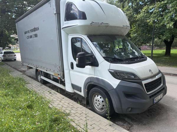 White Peugeot Boxer 2017 in Kaunas, with an engine capacity of 2.00 L and mileage of 337 thousand km for 6300 €, photo 3 on AUTOMOTO.COM.LV