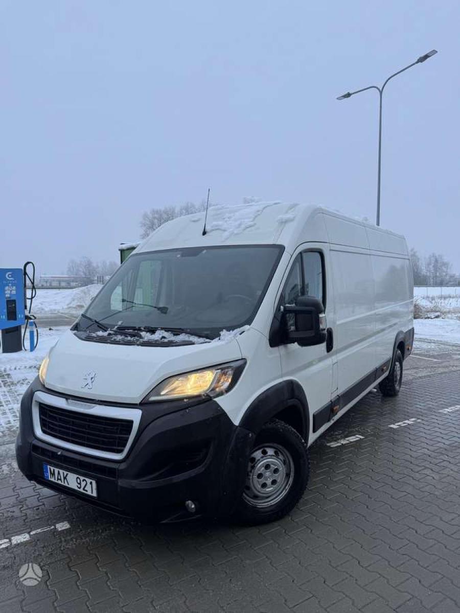 Balts Peugeot Boxer 2018 Viļņa, ar dzinēja tilpumu 2.00 L un nobraukumu 489 tūkst. km par 6500 €, foto 5 vietnē AUTOMOTO.COM.LV