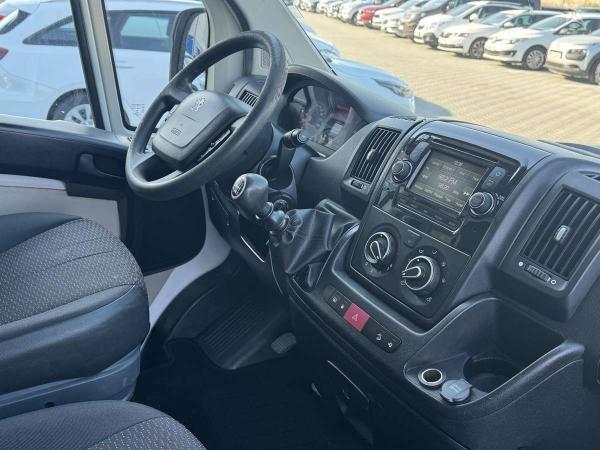Balts Peugeot Boxer 2018 Tauragė, ar dzinēja tilpumu 2.00 L un nobraukumu 143 tūkst. km par 13999 €, foto 10 vietnē AUTOMOTO.COM.LV