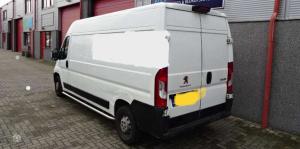 White Peugeot Boxer 2018 in Kaunas, with an engine capacity of 2.00 L and mileage of 240 thousand km for 4999 €, photo 11 on AUTOMOTO.COM.LV