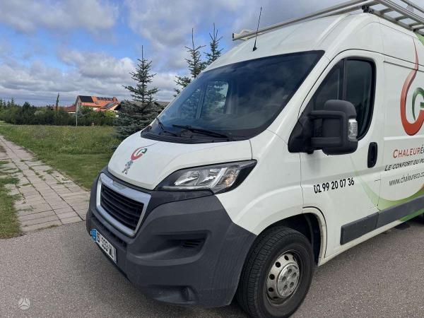 Balts Peugeot Boxer 2018 Marijampole, ar dzinēja tilpumu 2.00 L un nobraukumu 166 tūkst. km par 6350 €, foto 1 vietnē AUTOMOTO.COM.LV