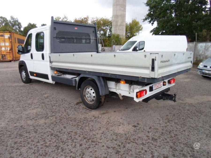 Balts Peugeot Boxer 2018 Šauļi, ar dzinēja tilpumu 2.00 L un nobraukumu 146 tūkst. km par 13700 €, foto 24 vietnē AUTOMOTO.COM.LV