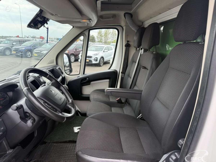 Balts Peugeot Boxer 2019 Viļņa, ar dzinēja tilpumu 2.00 L un nobraukumu 341 tūkst. km par 11900 €, foto 12 vietnē AUTOMOTO.COM.LV