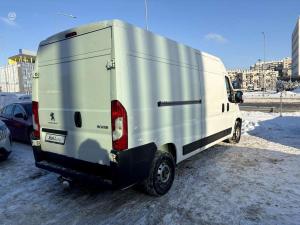 White Peugeot Boxer 2020 in Vilnius, with an engine capacity of 2.18 L and mileage of 206 thousand km for 9900 €, photo 8 on AUTOMOTO.COM.LV