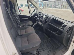 White Peugeot Boxer 2020 in Kaunas, with an engine capacity of 2.20 L and mileage of 235 thousand km for 10350 €, photo 18 on AUTOMOTO.COM.LV