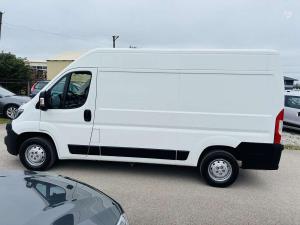 White Peugeot Boxer 2020 in Taurage, with an engine capacity of 2.19 L and mileage of 226 thousand km for 6700 €, photo 1 on AUTOMOTO.COM.LV