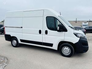 White Peugeot Boxer 2020 in Taurage, with an engine capacity of 2.19 L and mileage of 226 thousand km for 6700 €, photo 8 on AUTOMOTO.COM.LV