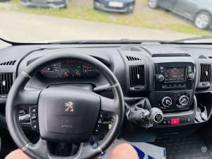 White Peugeot Boxer 2020 in Taurage, with an engine capacity of 2.19 L and mileage of 226 thousand km for 6700 €, photo 13 on AUTOMOTO.COM.LV