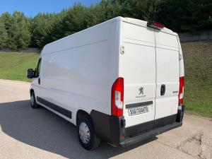 White Peugeot Boxer 2020 in Vilnius, with an engine capacity of 2.18 L and mileage of 188 thousand km for 10164 €, photo 7 on AUTOMOTO.COM.LV
