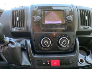 White Peugeot Boxer 2020 in Vilnius, with an engine capacity of 2.18 L and mileage of 188 thousand km for 10164 €, photo 19 on AUTOMOTO.COM.LV