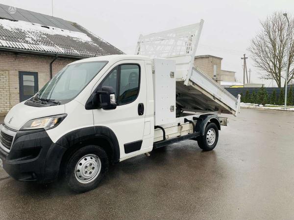 Balts Peugeot Boxer 2021 Tauragė, ar dzinēja tilpumu 2.20 L un nobraukumu 112 tūkst. km par 12400 €, foto 2 vietnē AUTOMOTO.COM.LV
