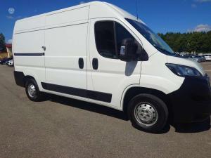 White Peugeot Boxer 2021 in Taurage, with an engine capacity of 2.18 L and mileage of 150 thousand km for 9922 €, photo 3 on AUTOMOTO.COM.LV