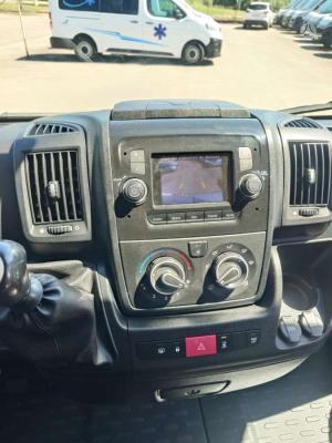 White Peugeot Boxer 2021 in Taurage, with an engine capacity of 2.18 L and mileage of 150 thousand km for 9922 €, photo 14 on AUTOMOTO.COM.LV