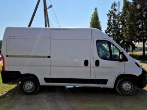 White Peugeot Boxer 2021 in Taurage, with an engine capacity of 2.18 L and mileage of 171 thousand km for 7300 €, photo 5 on AUTOMOTO.COM.LV