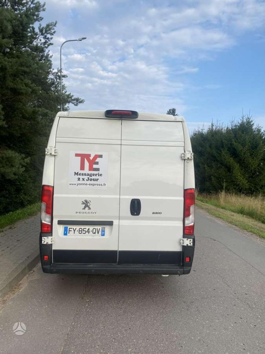 Balts Peugeot Boxer 2021 Tauragė, ar dzinēja tilpumu 2.18 L un nobraukumu 274 tūkst. km par 8999 €, foto 6 vietnē AUTOMOTO.COM.LV