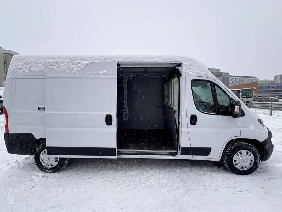 Balts Peugeot Boxer 2022 Viļņa, ar dzinēja tilpumu 2.18 L un nobraukumu 25 tūkst. km par 20500 €, foto 6 vietnē AUTOMOTO.COM.LV