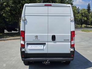 White Peugeot Boxer 2022 in Vilnius, with an engine capacity of 2.20 L and mileage of 50 thousand km for 18150 €, photo 6 on AUTOMOTO.COM.LV