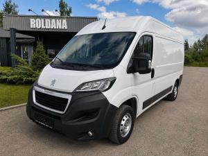 Balts Peugeot Boxer 2022 Pakruojis, ar dzinēja tilpumu 2.20 L un nobraukumu 229 tūkst. km par 8900 €, foto  vietnē AUTOMOTO.COM.LV