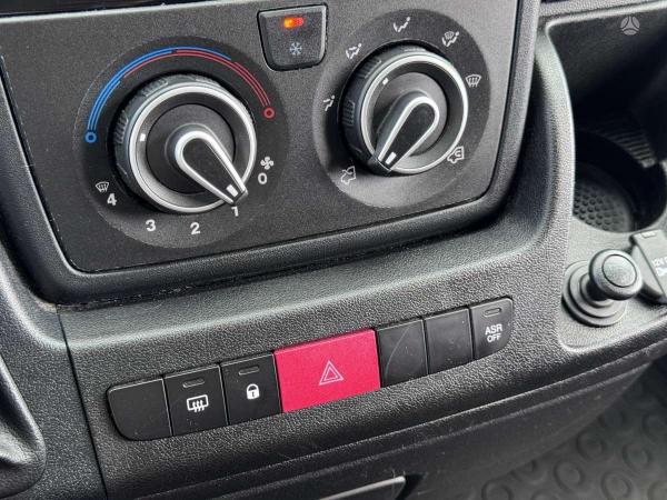 Balts Peugeot Boxer 2022 Viļņa, ar dzinēja tilpumu 2.20 L un nobraukumu 100 tūkst. km par 17950 €, foto 9 vietnē AUTOMOTO.COM.LV