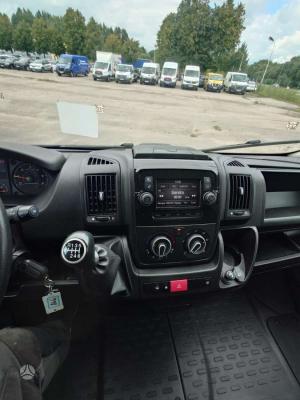 White Peugeot Boxer 2022 in Taurage, with an engine capacity of 2.18 L and mileage of 270 thousand km for 13310 €, photo 13 on AUTOMOTO.COM.LV