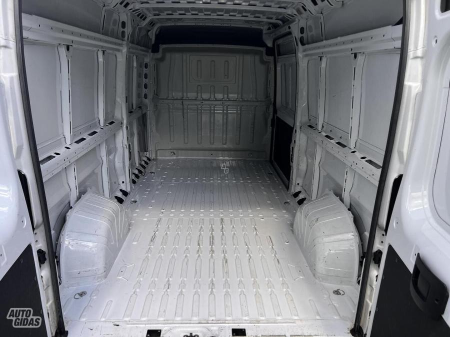 Balts Peugeot Boxer 2023 Viļņa, ar dzinēja tilpumu 2.20 L un nobraukumu 229 tūkst. km par 14490 €, foto 20 vietnē AUTOMOTO.COM.LV