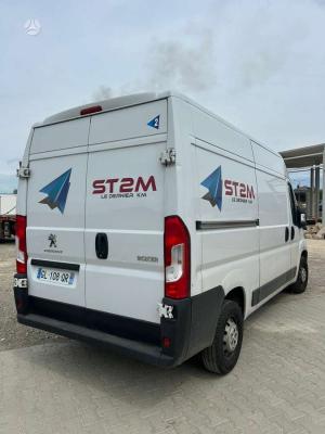 Balts Peugeot Boxer 2023 Kauņa, ar dzinēja tilpumu 2.20 L un nobraukumu 200 tūkst. km par 4980 €, foto 5 vietnē AUTOMOTO.COM.LV