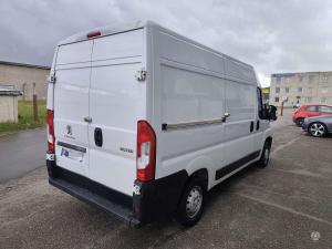 White Peugeot Boxer 2023 in Taurage, with an engine capacity of 2.18 L and mileage of 171 thousand km for 9800 €, photo 5 on AUTOMOTO.COM.LV