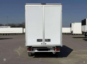 White Peugeot Boxer 2023 in Vilnius, with an engine capacity of 2.20 L and mileage of 70 thousand km for 20570 €, photo 6 on AUTOMOTO.COM.LV