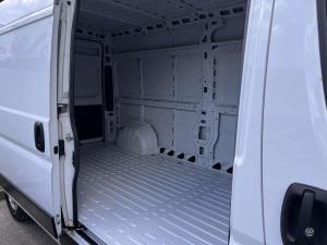 White Peugeot Boxer 2023 in Vilnius, with an engine capacity of 2.18 L and mileage of 229 thousand km for 14490 €, photo 16 on AUTOMOTO.COM.LV