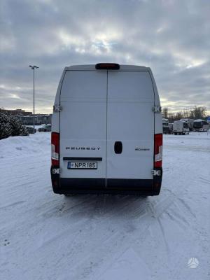 Balts Peugeot Boxer 2024 Šauļi, ar dzinēja tilpumu 2.20 L un nobraukumu 57 tūkst. km par 28700 €, foto 4 vietnē AUTOMOTO.COM.LV