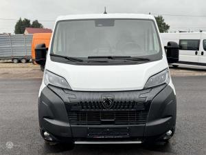 White Peugeot Boxer 2024 in Radviliskis, with an engine capacity of 2.18 L and mileage of 1 thousand km for 31762 €, photo 3 on AUTOMOTO.COM.LV