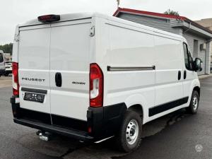 White Peugeot Boxer 2024 in Radviliskis, with an engine capacity of 2.18 L and mileage of 1 thousand km for 31762 €, photo 6 on AUTOMOTO.COM.LV