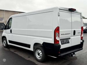 White Peugeot Boxer 2024 in Radviliskis, with an engine capacity of 2.18 L and mileage of 1 thousand km for 31762 €, photo 8 on AUTOMOTO.COM.LV