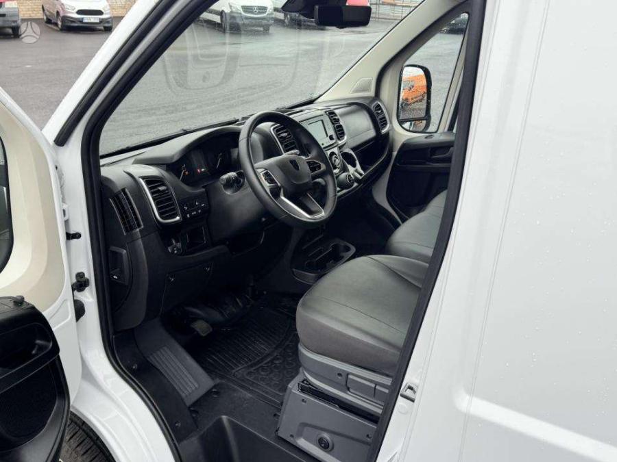White Peugeot Boxer 2024 in Radviliskis, with an engine capacity of 2.18 L and mileage of 1 thousand km for 31762 €, photo 10 on AUTOMOTO.COM.LV